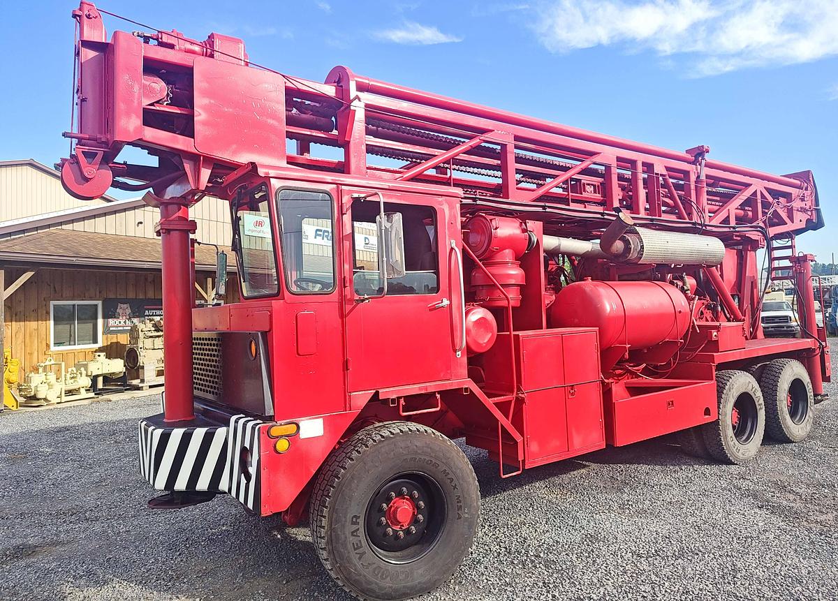Water Well Drilling Rig available for sale: Shandong Unite Machinery ...