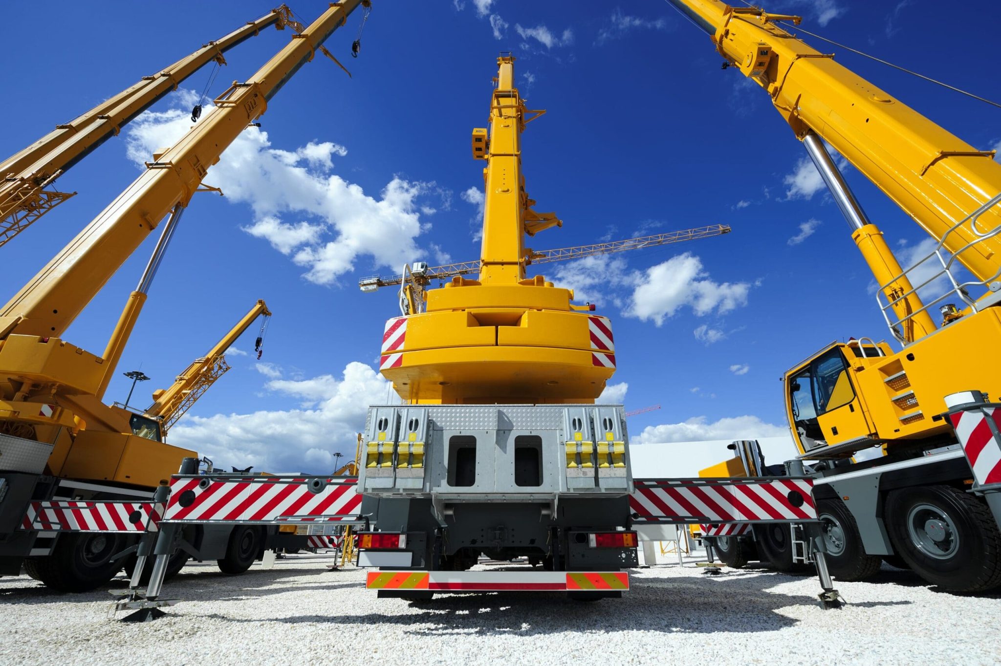 Construction Site Lifting Equipment: Driving Efficiency and Safety in ...